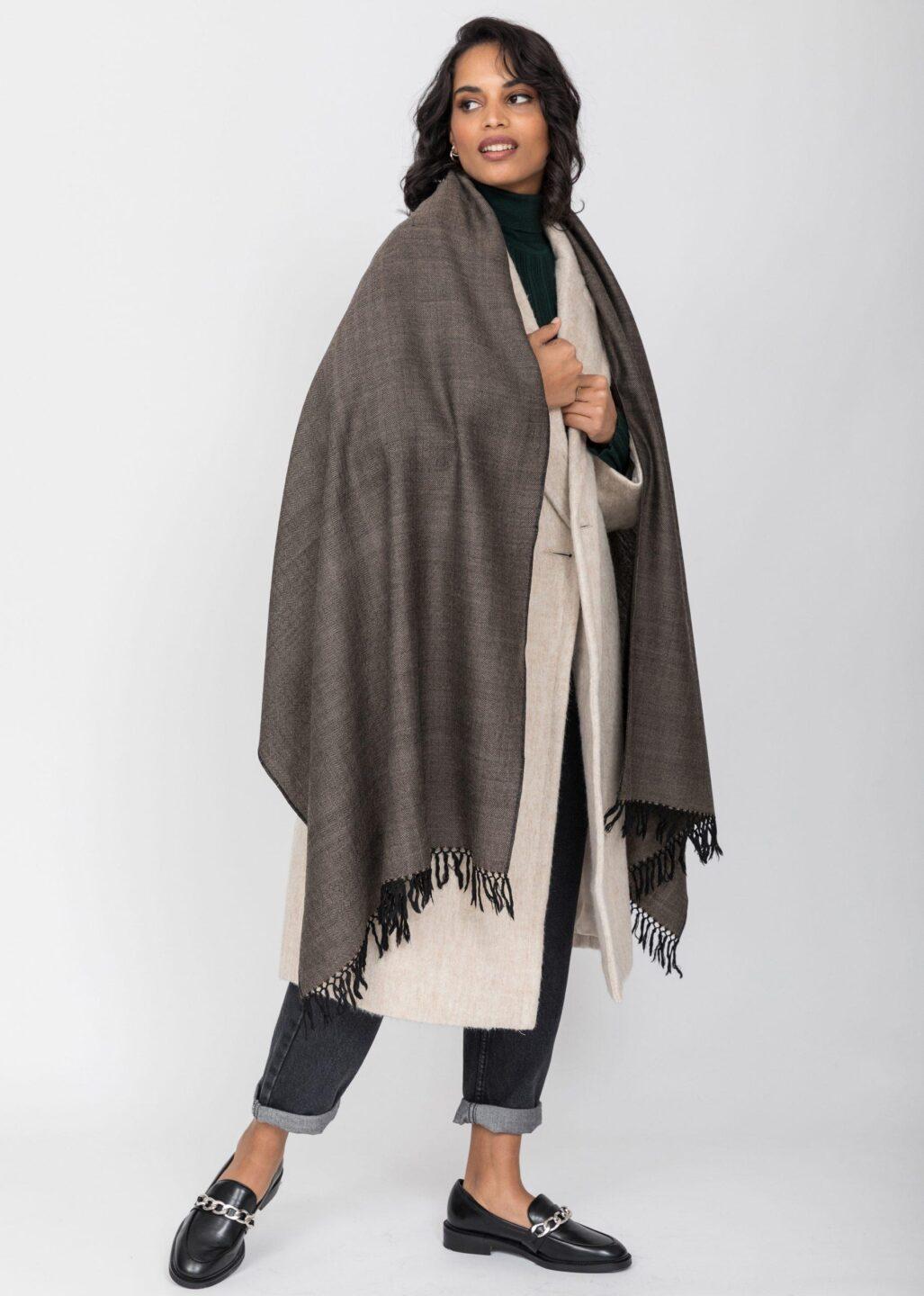 Merino Wool Stole – Herringbone Pashmina Wrap for Women Black